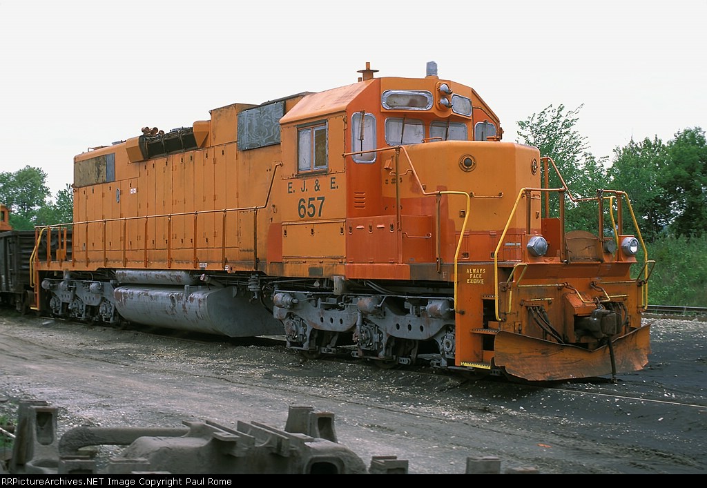 EJ&E 657 at RELCO for repaint